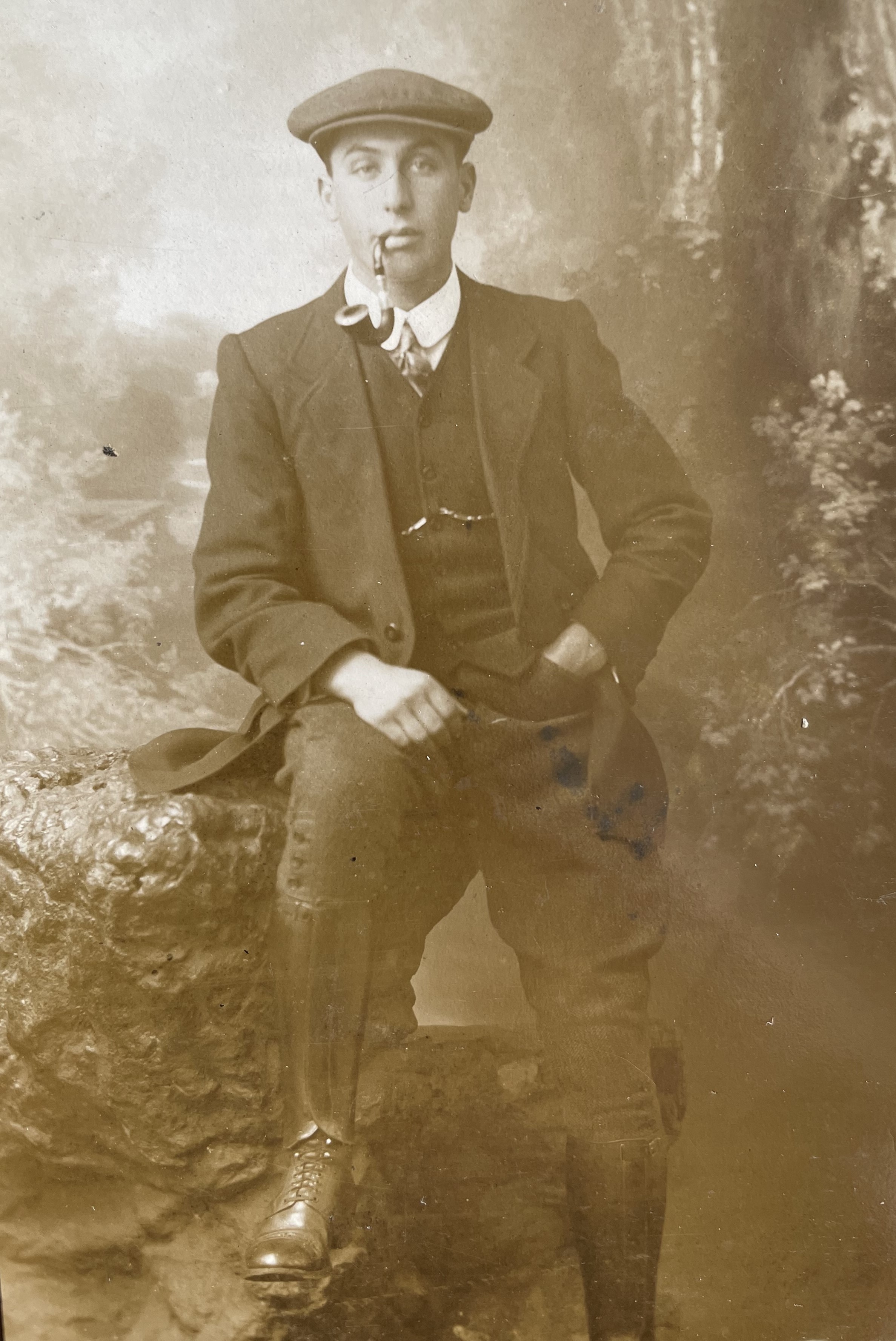 BenjaminWWetherall1 – A HISTORY OF THE FINCH FAMILY